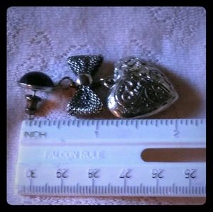 Jewelry | Vintage Bow Heart Dangle Lapel Pin | Poshmark